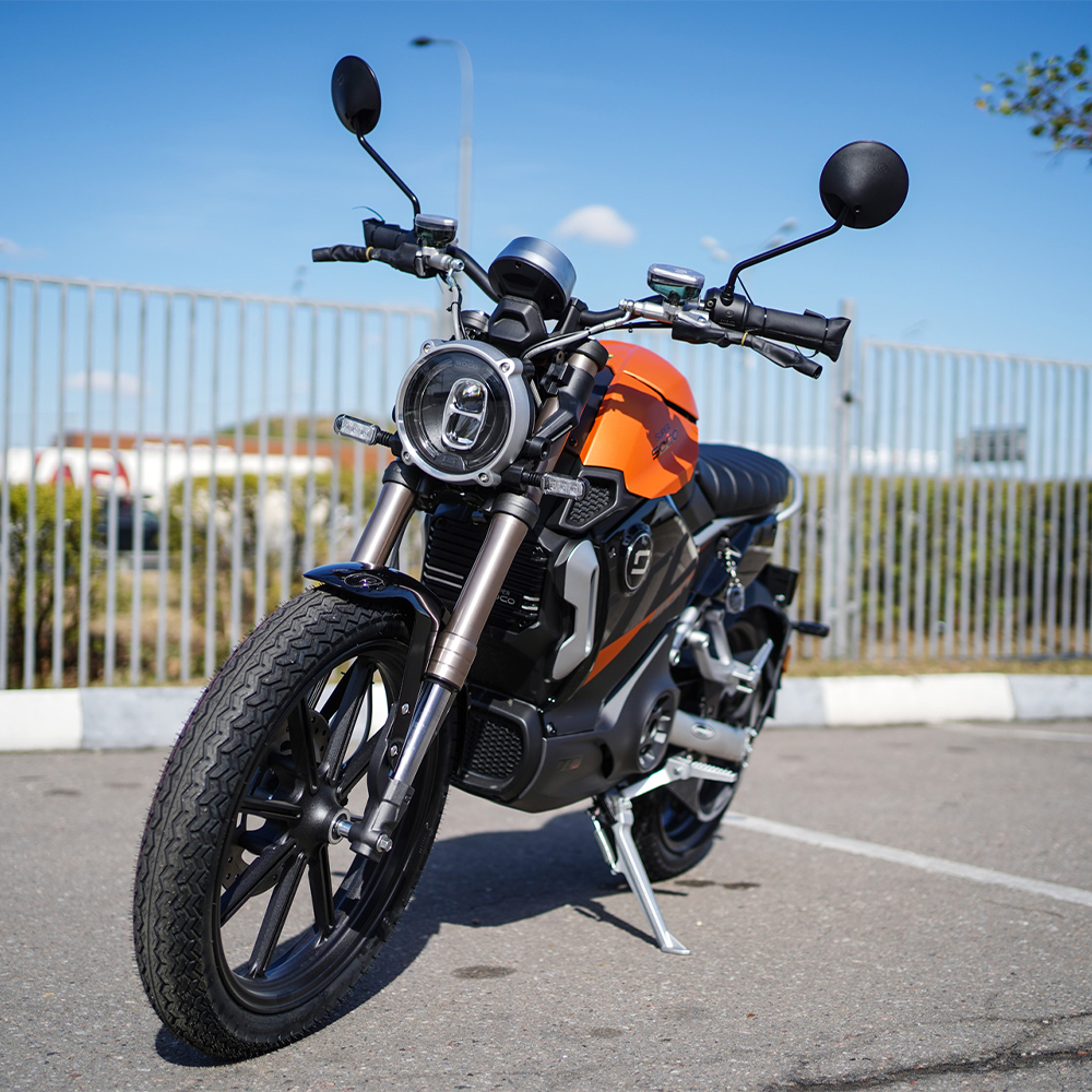 Super Soco TC MAX Neon Orange купить в Москве - Цена, Характеристики ...